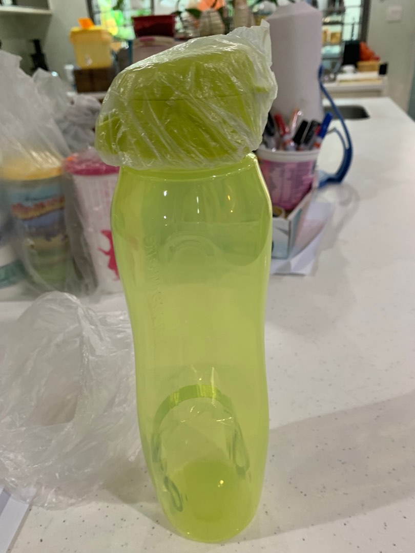 Tupperware slim eco bottle flip top green (1), Furniture & Home Living ...