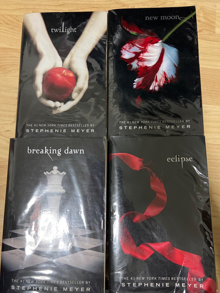 Twilight Books, Hobbies & Toys, Books & Magazines, Fiction & Non ...