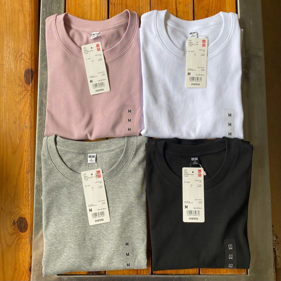 Uniqlo Mini Short Sleeve Baby Tee T-Shirt White on Carousell