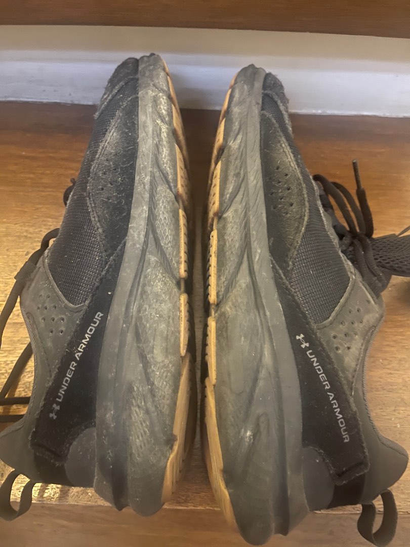 Used black under armor shoes. on Carousell