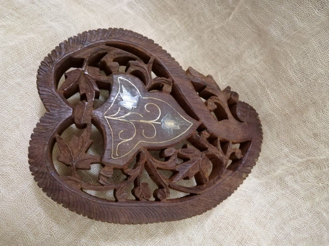 Vintage wooden stand hand carved handmade brass inlay pelapik kayu ...