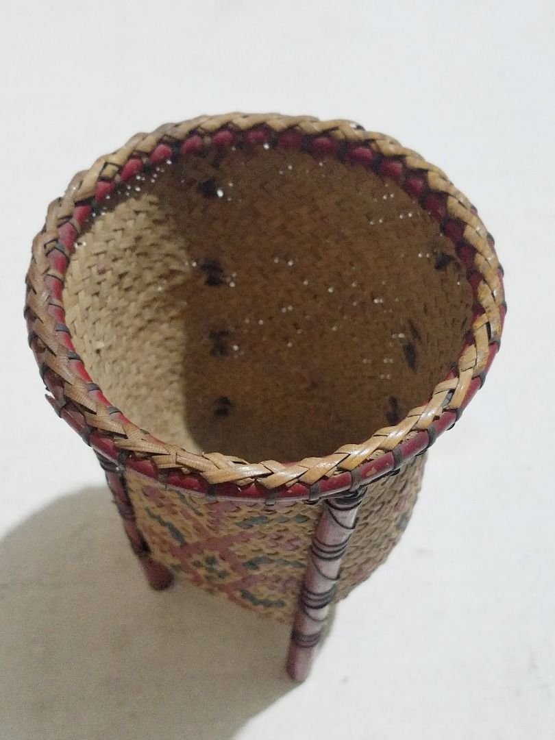 Wadah Ritual Anyaman Rotan Dayak Lundayeh Sarawak, Perabotan Rumah di ...