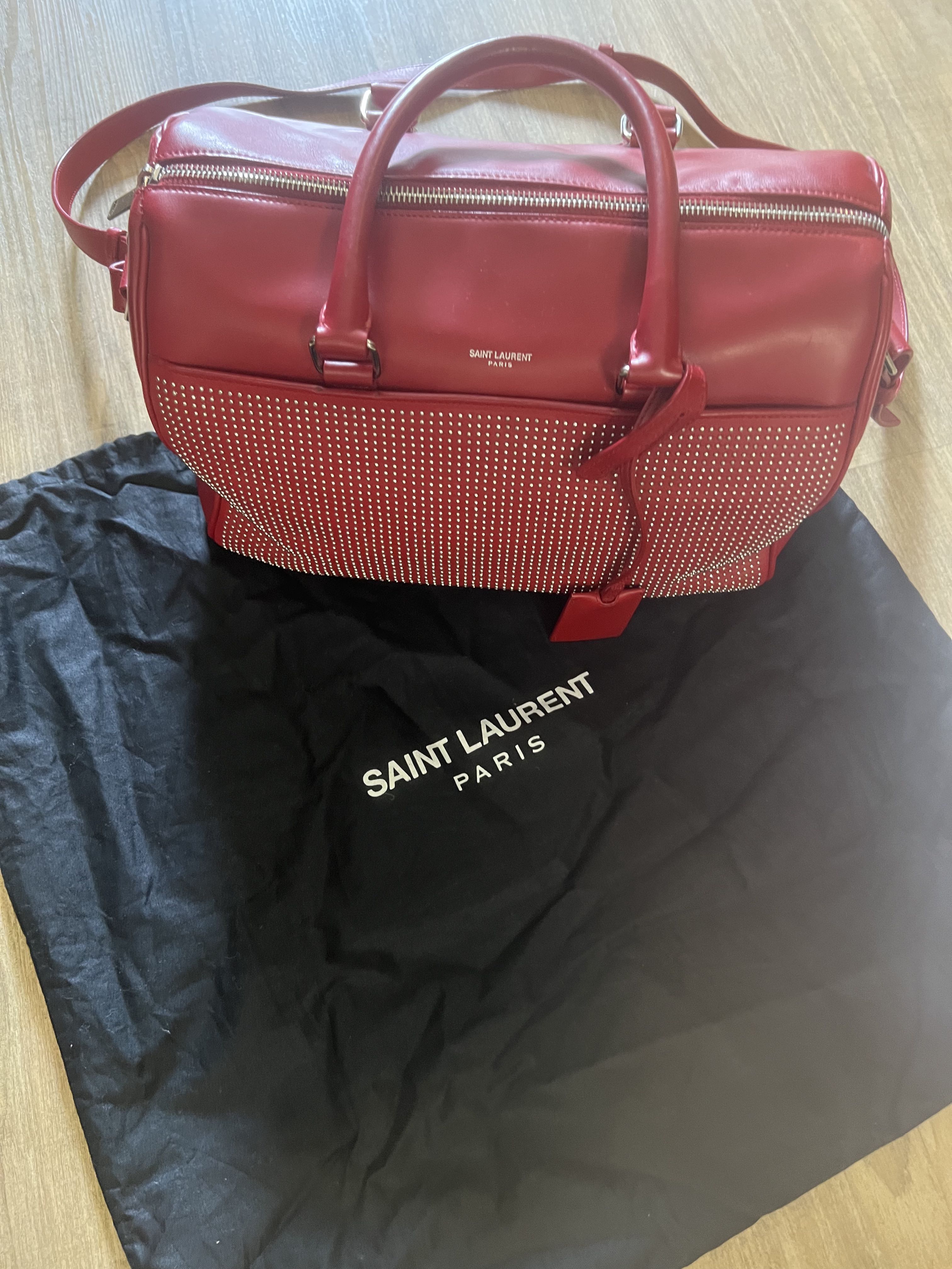 YSL duffle leather bag special edition, 名牌, 手袋及銀包 - Carousell