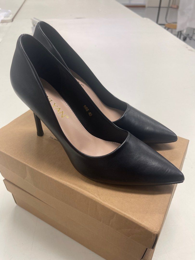 10cm heels, Women's Fashion, Footwear, Heels on Carousell