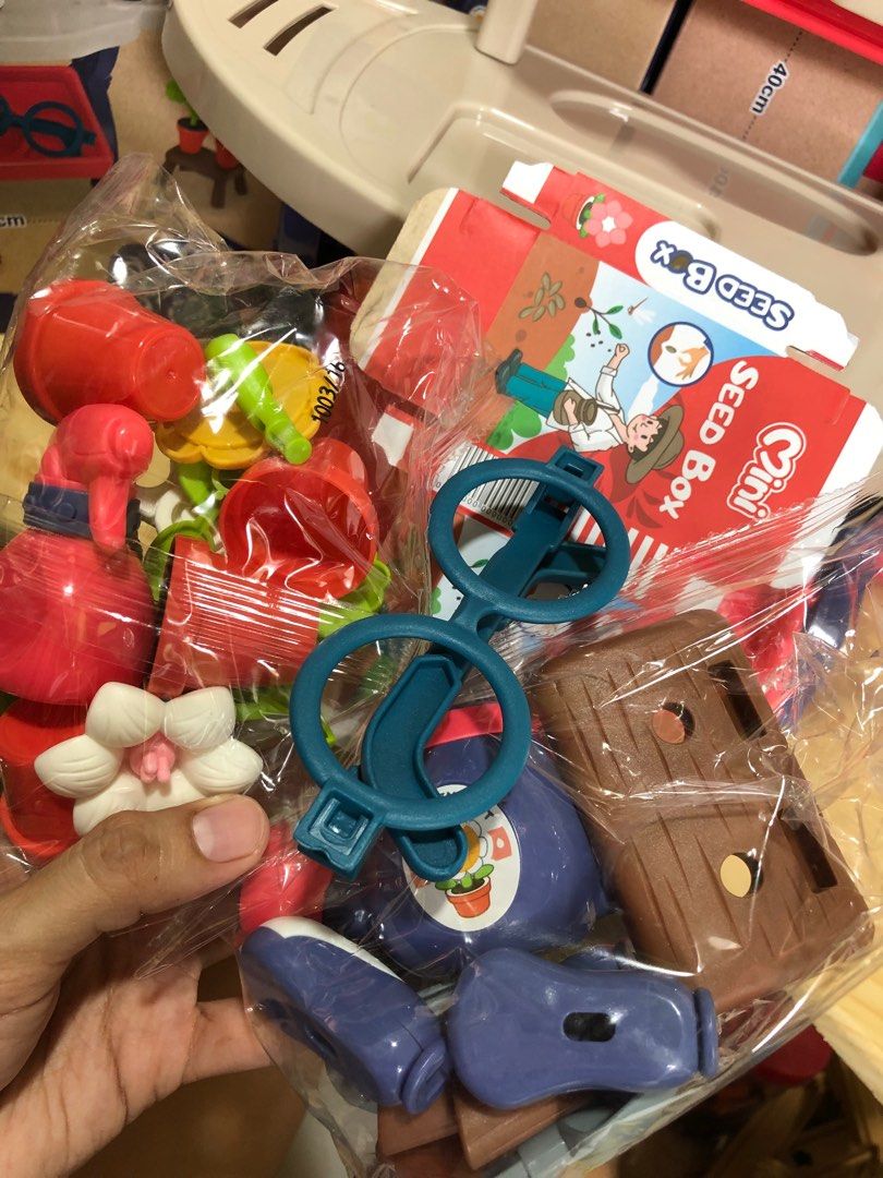 27 pcs Mini Planting Set, Hobbies & Toys, Toys & Games on Carousell