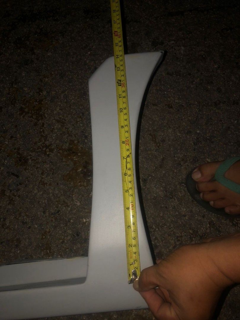 Estima skirting, Car Accessories, Accessories on Carousell