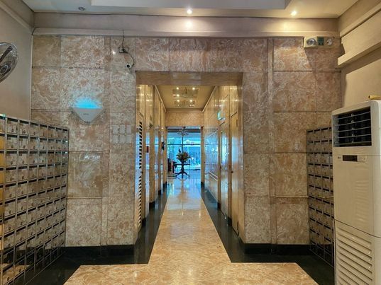 Antel Platinum Tower bel air makati on Carousell