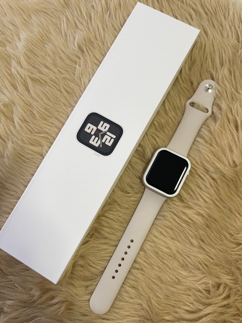 Apple Watch SE 2nd gen starlight 44 mm, Women's Fashion, Watches ...