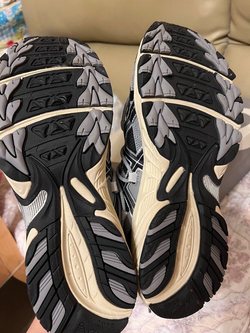 Asics gel kahana tr v2, 男裝, 鞋, 波鞋 - Carousell