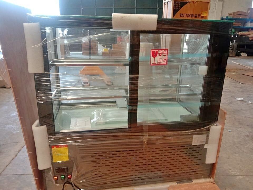 Box Type Cake Chiller, Furniture & Home Living, Kitchenware & Tableware ...