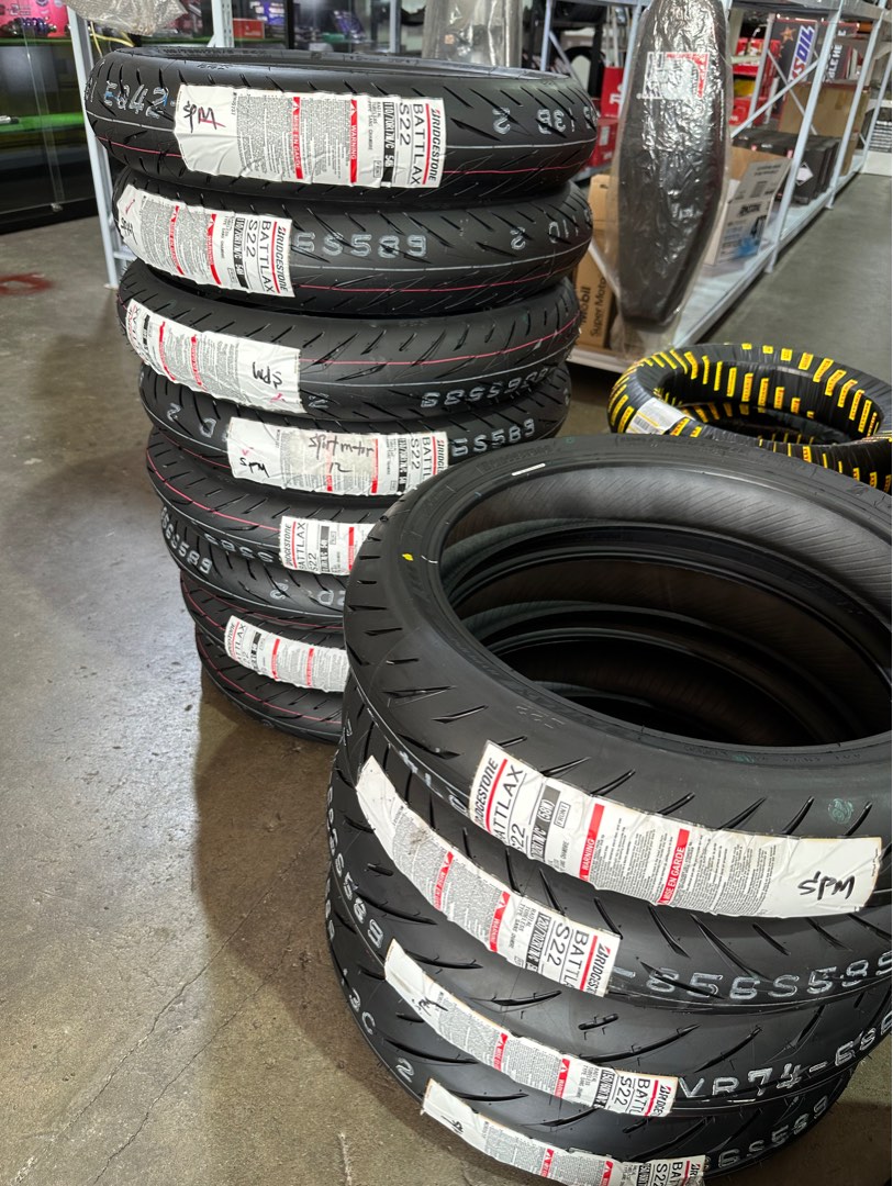BRIDGESTONE BATTLAX S22 TYRE PROMOTION FOR R15/MT15/CB150R/CBR150R ...