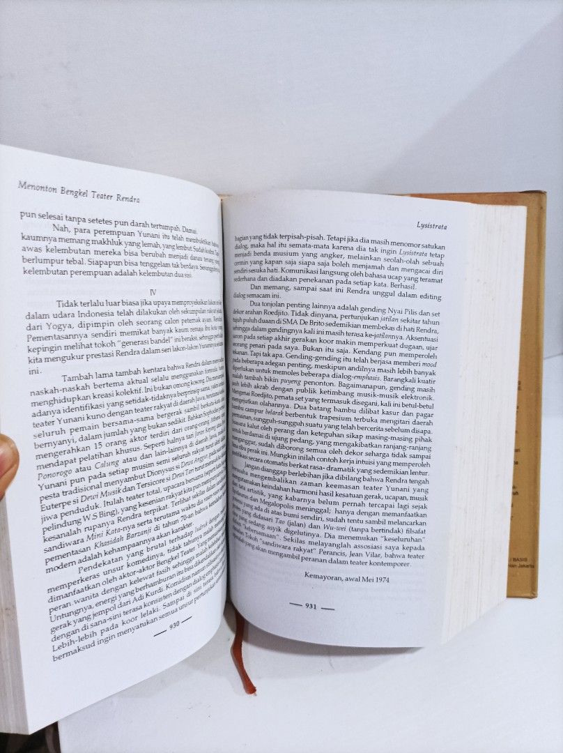 Buku Original Menonton Bengkel Teater Rendra By Edi Haryono, Buku ...