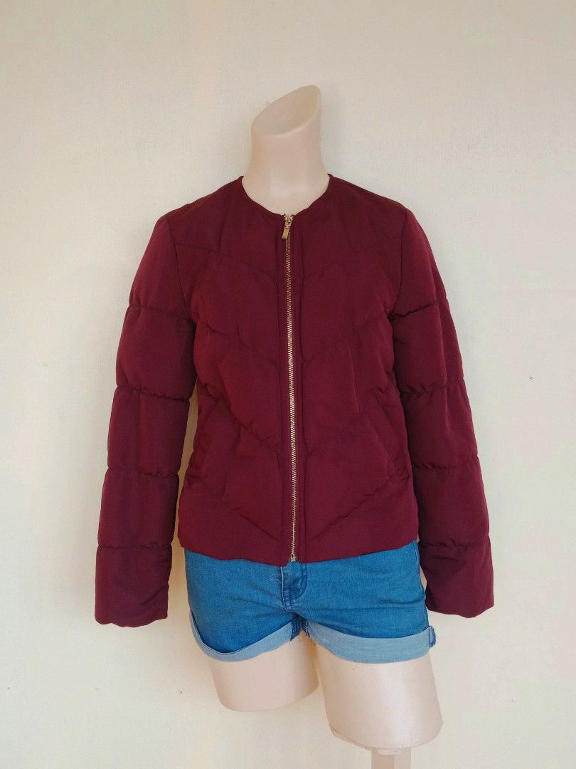 Maroon Divided H&M Puffer Jacket, Women's Fashion, Coats, Jackets and ...