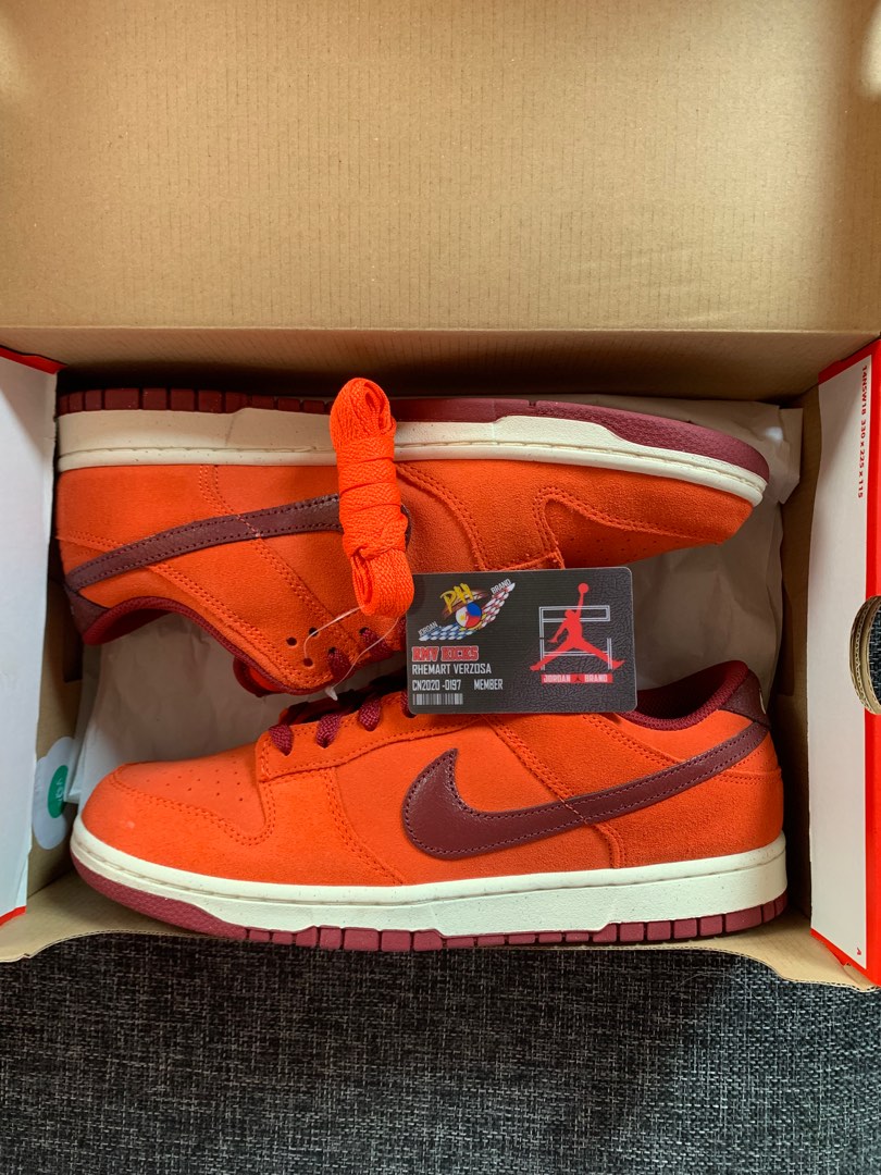 Dunk Low Team Orange on Carousell