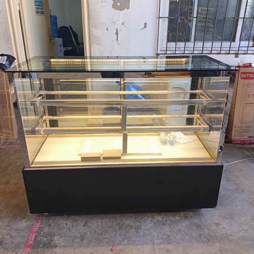 EPA-56 CAKE CHILLER 3LAYERS SLIDING DOOR on Carousell