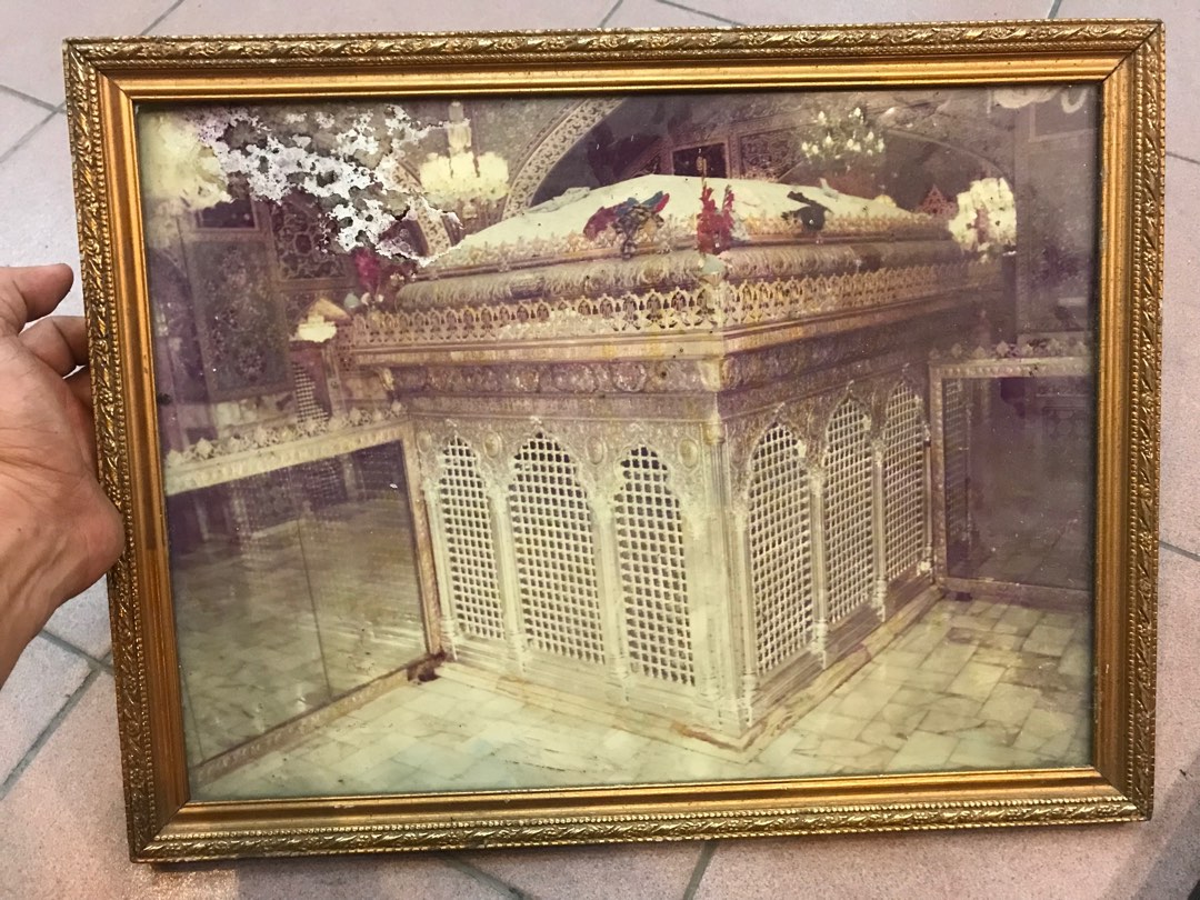 Frames / gambar makam, Hobbies & Toys, Collectibles & Memorabilia ...