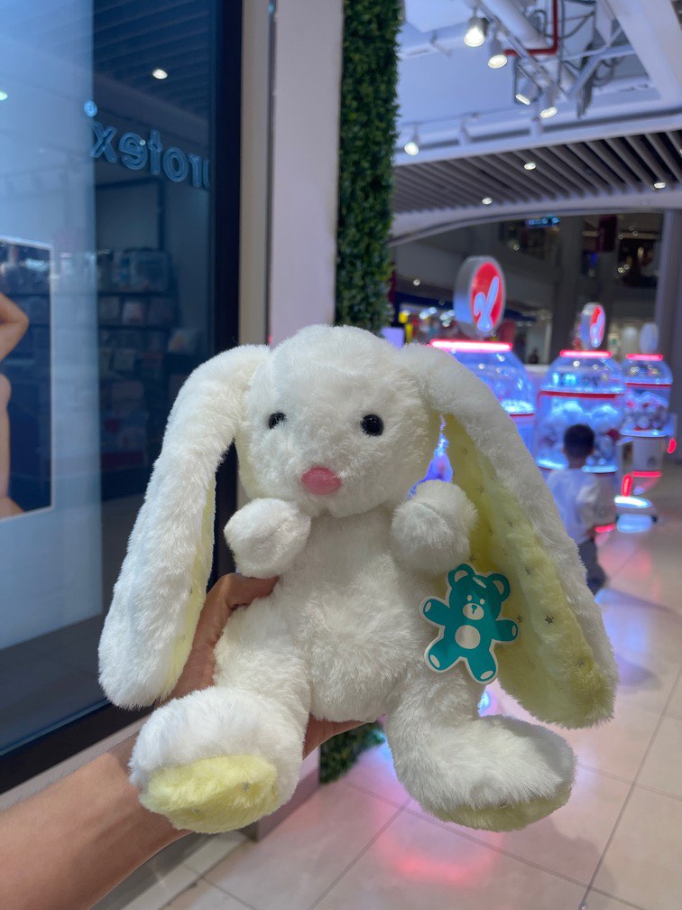 Funclaw Rabbit, Hobbies & Toys, Toys & Games on Carousell