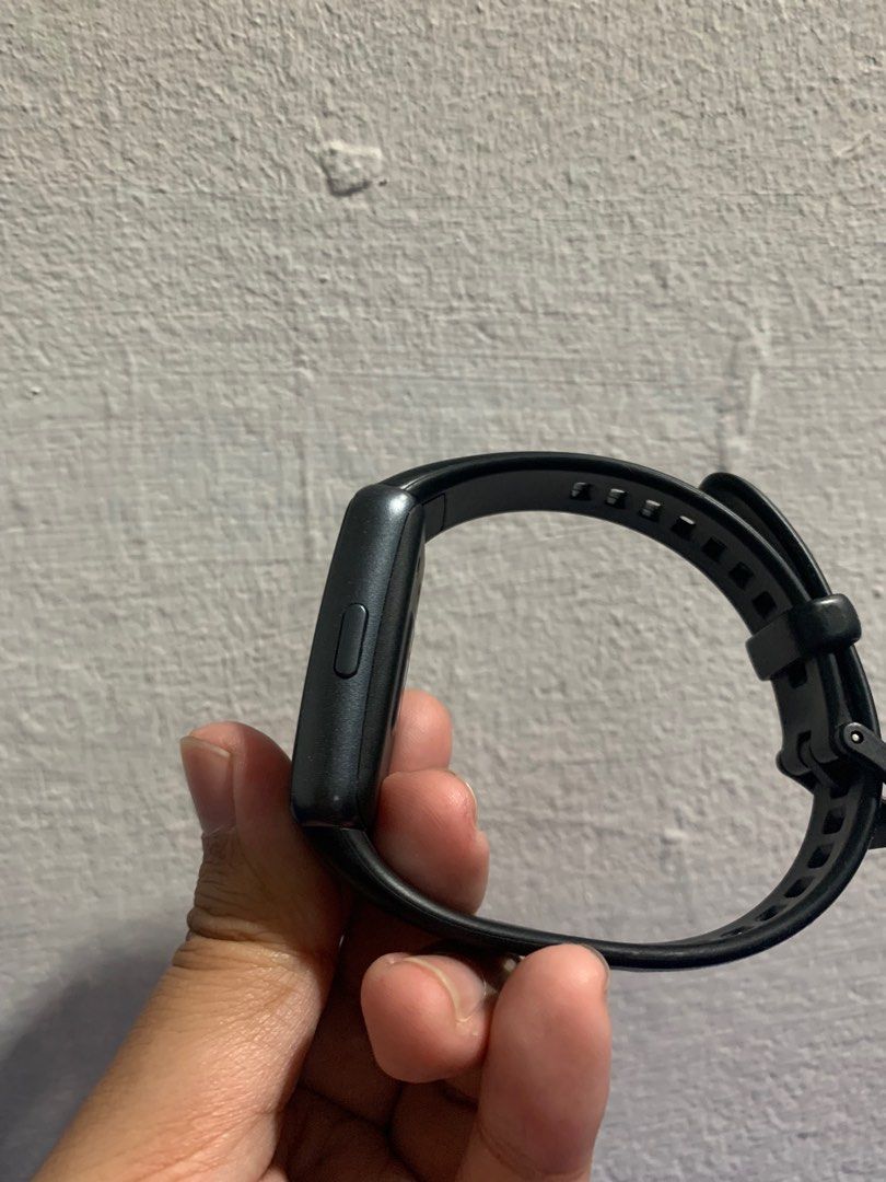 Huawei Band 6 Smartwatch, Mobile Phones & Gadgets, Wearables & Smart ...