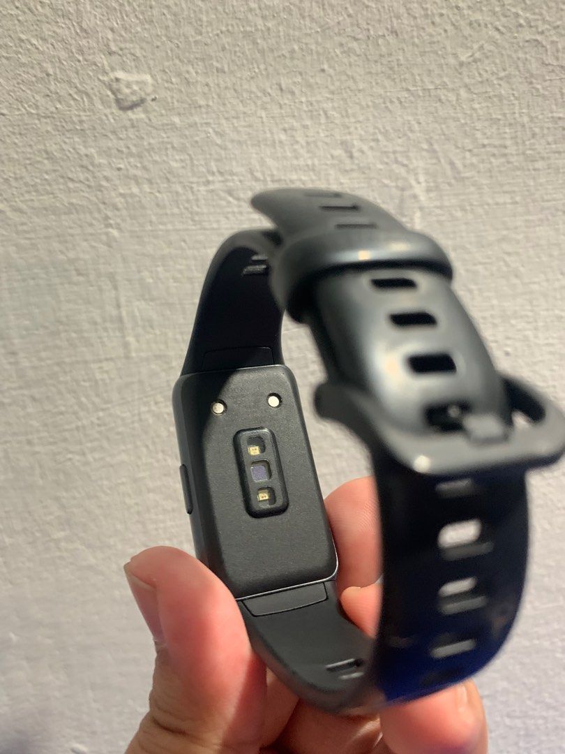 Huawei Band 6 Smartwatch, Mobile Phones & Gadgets, Wearables & Smart ...