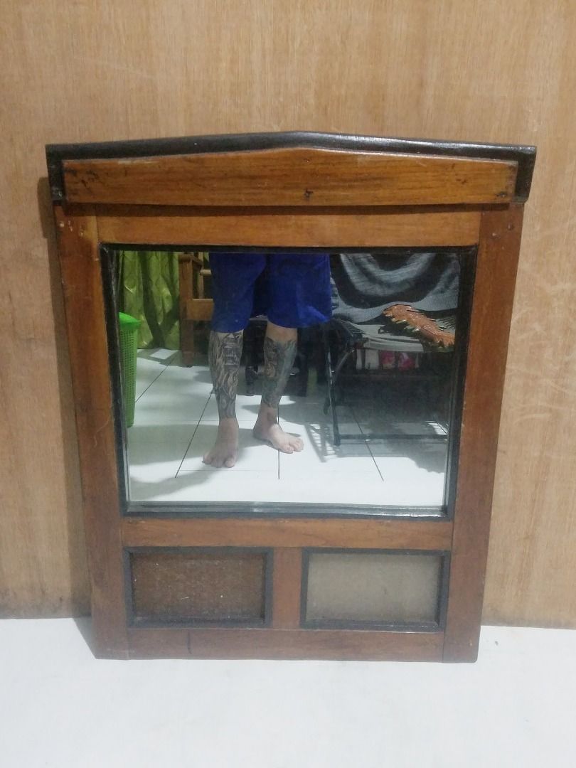 Kaca Cermin Antik Era Kolonial Bahan Jati, Perabotan Rumah di Carousell