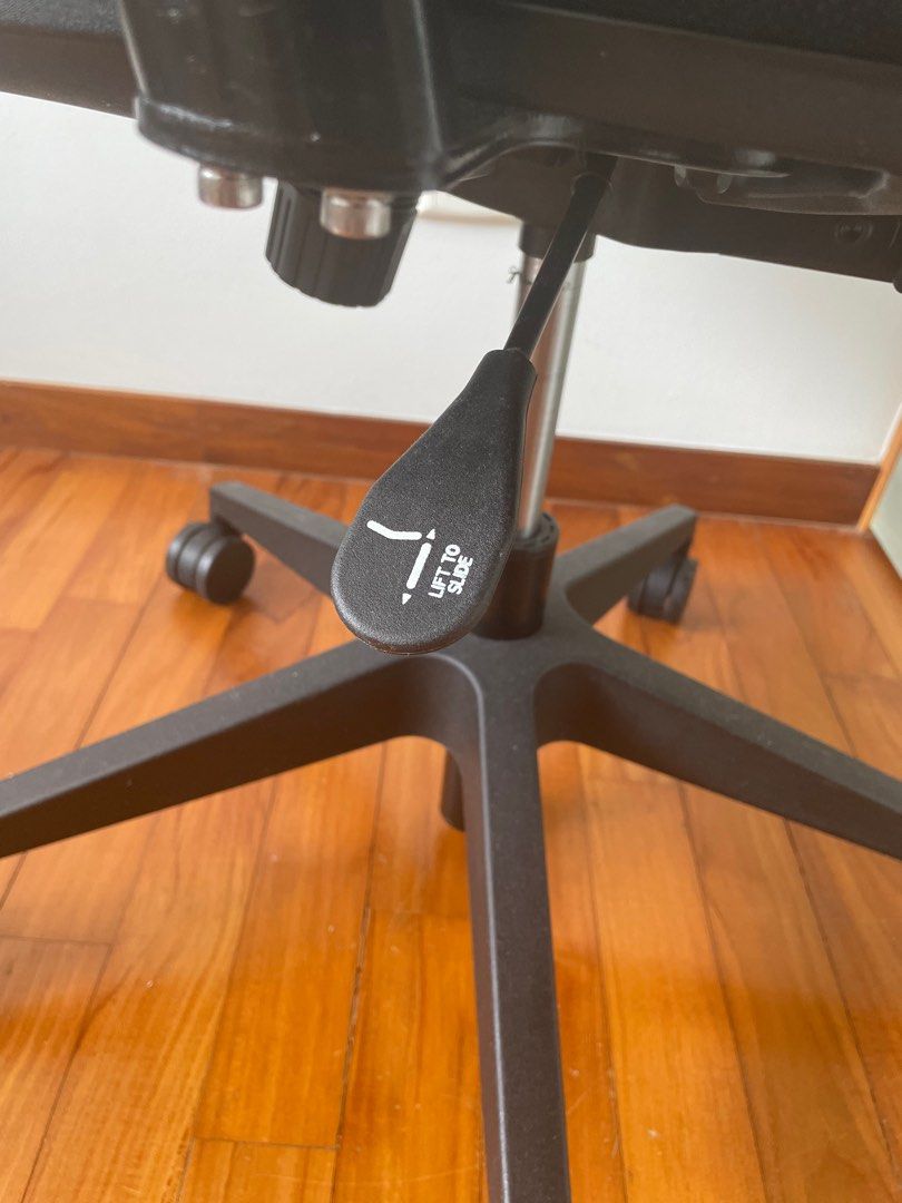 Kokuyo, Japanese Office chair, Furniture & Home Living, Furniture ...