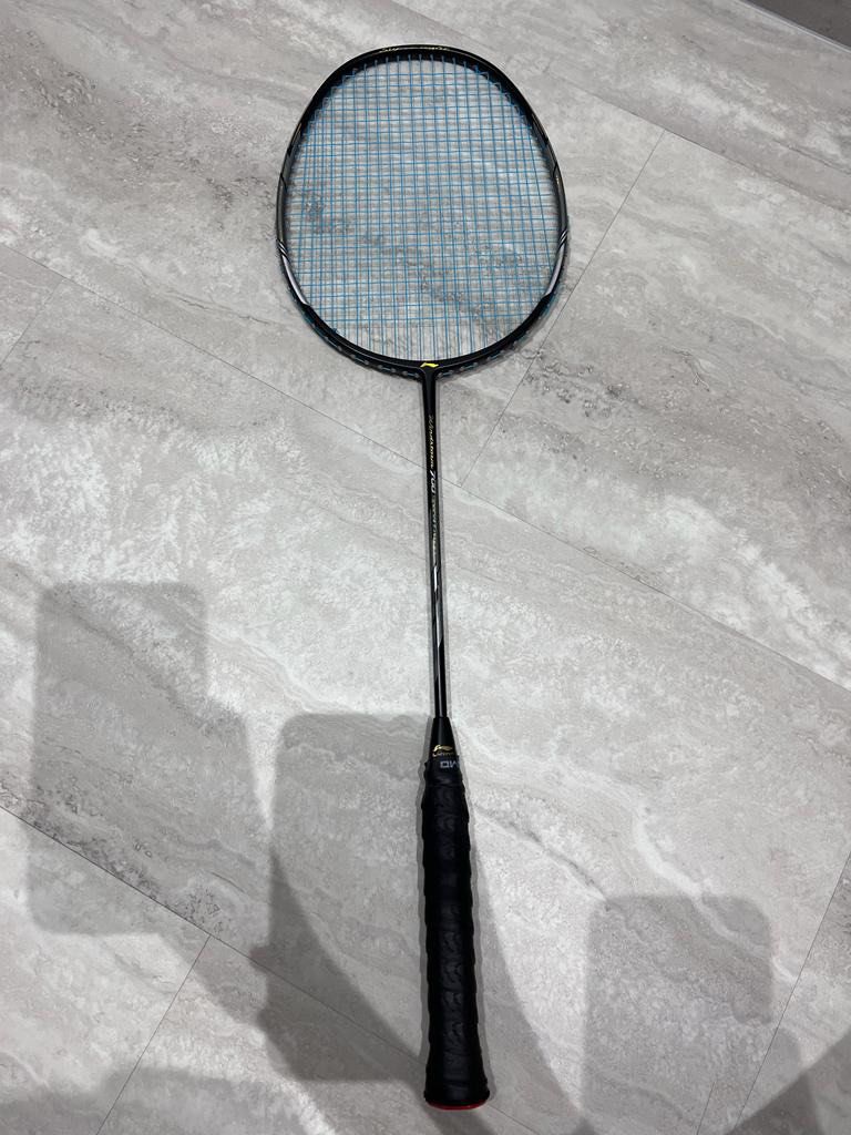 Lining Windstorm 700 Special Edition, Sports Equipment, Sports & Games ...