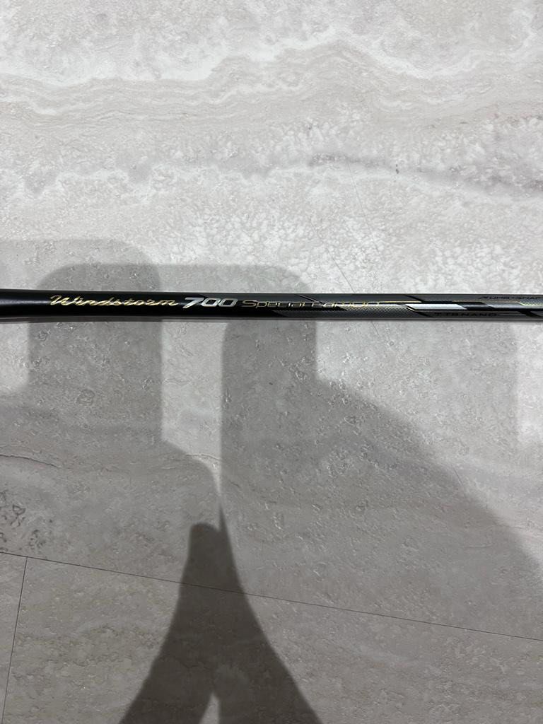 Lining Windstorm 700 Special Edition, Sports Equipment, Sports & Games ...