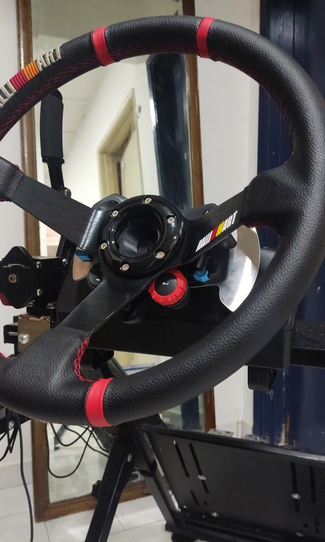 Logitech G29 with Handbrake and Rig, Video Gaming, Gaming Accessories ...