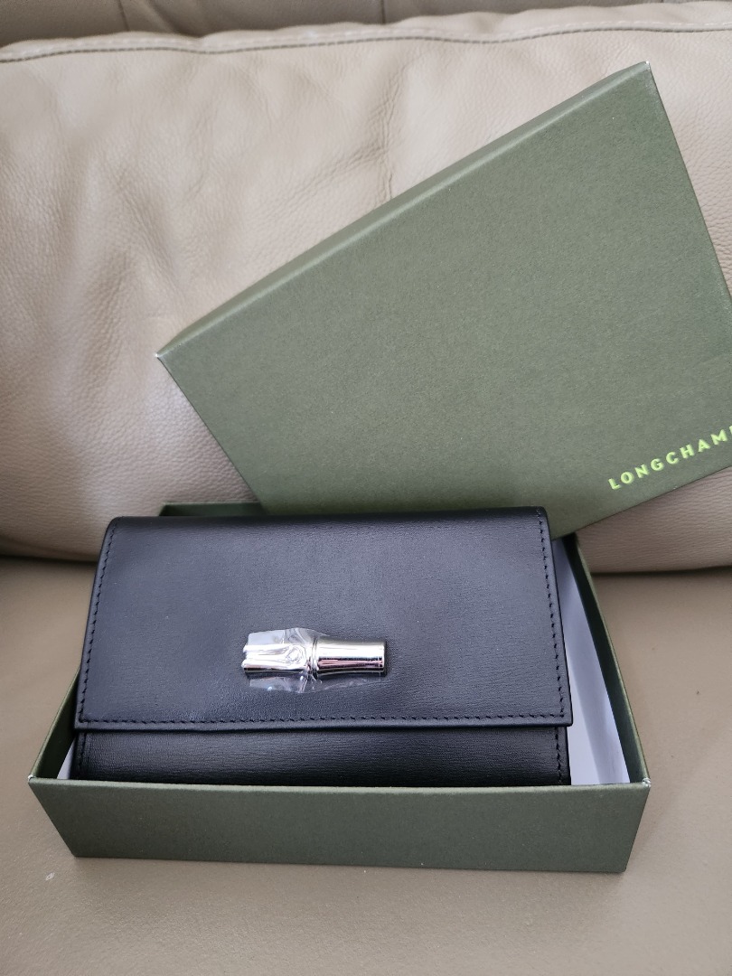 Longchamp wallet, Women's Fashion, Bags & Wallets, Wallets & Card ...