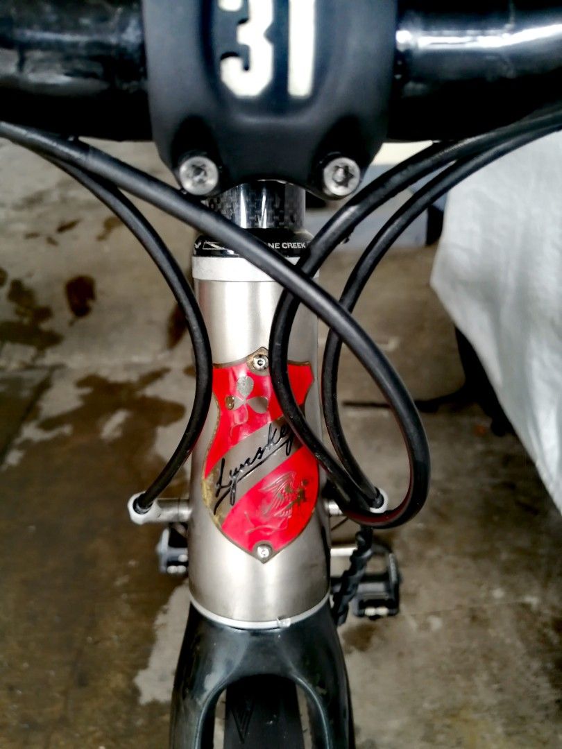 Lynskey R260 Titanium Roadbike, Sports Equipment, Bicycles & Parts ...