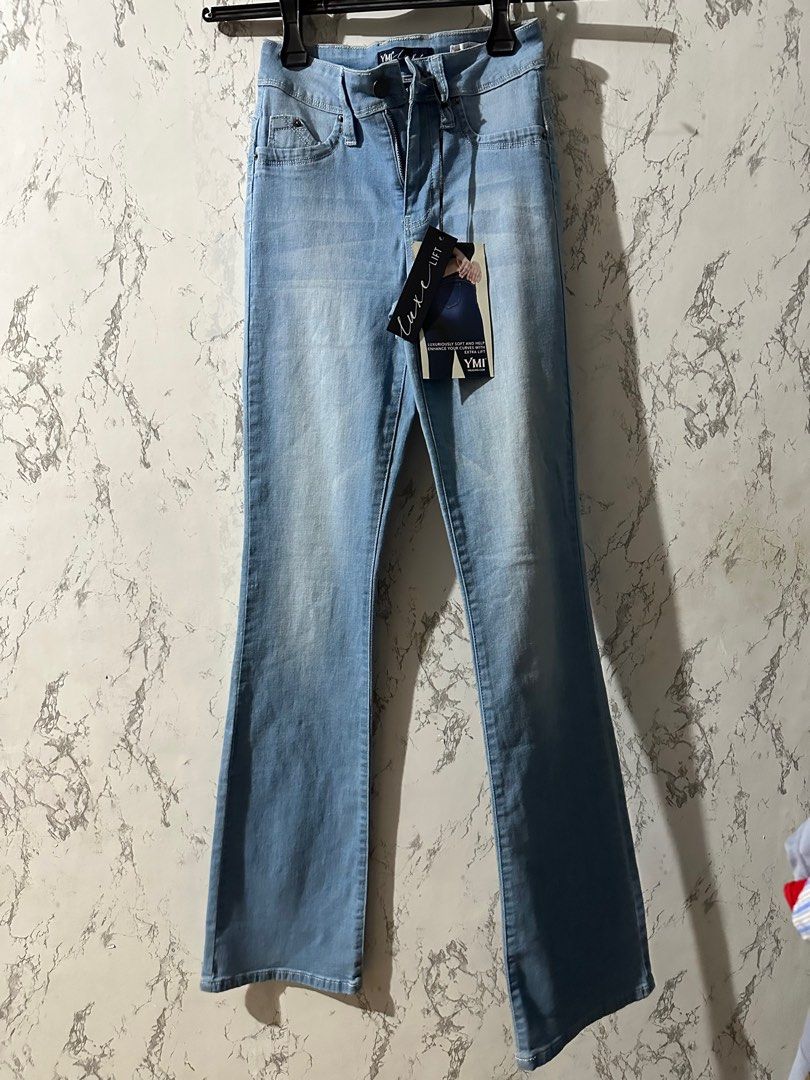 Maong pants, Women's Fashion, Bottoms, Jeans on Carousell