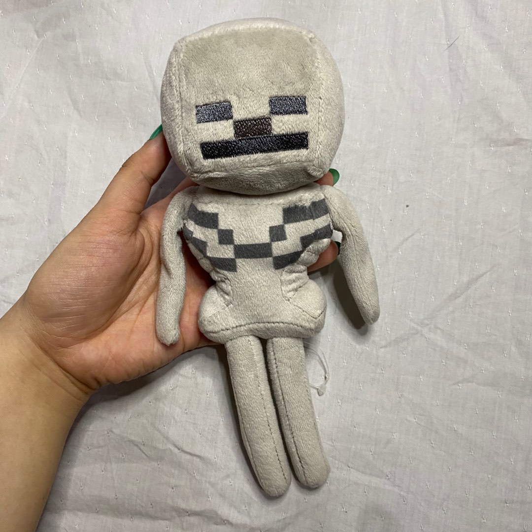 Minecraft skeleton stuffed plush toy, Hobbies & Toys, Toys & Games on ...