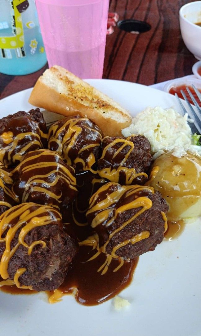 PAK MAT WESTERN MEATBALL, Food & Drinks, Chilled & Frozen Food on Carousell