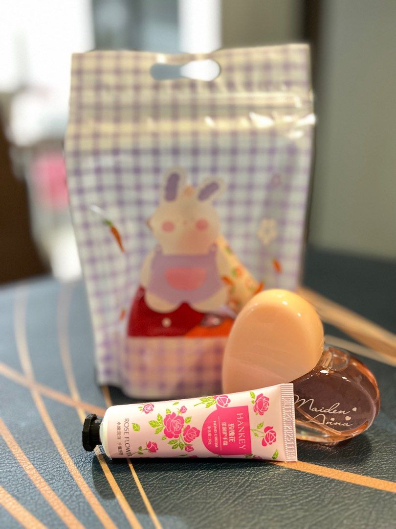 Perfume with Hand Cream Goodie Bag / Gift / Present (5 For RM40 ...