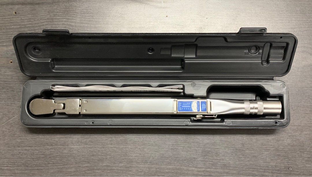 Precision Instruments 3/8-inch Drive Split Beam Torque Wrench with Flex ...