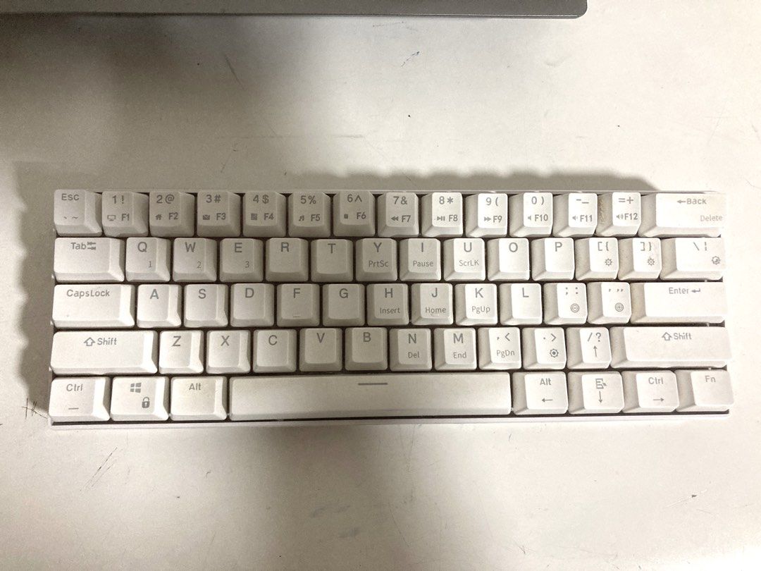 RK61 Keyboard Red Switches Hotswappable, Computers & Tech, Parts ...