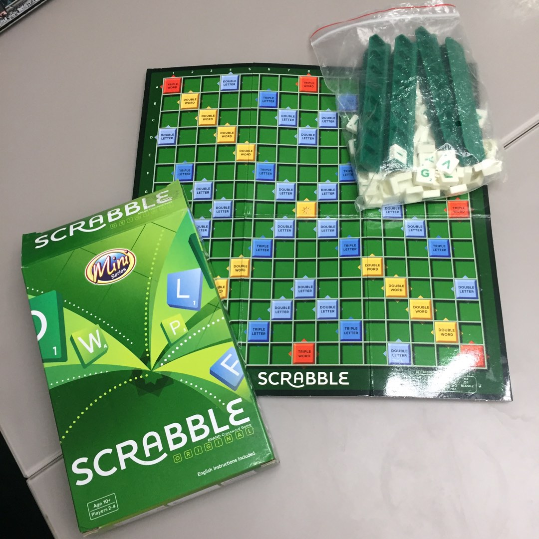 Scabble mini, Hobbies & Toys, Toys & Games on Carousell