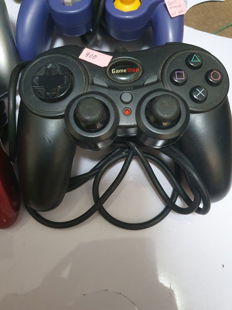 Selling Gamecube and PS2 Controllers, Video Gaming, Gaming Accessories ...