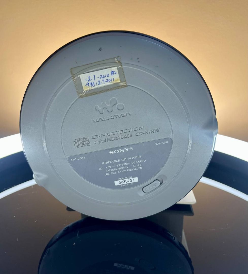 Sony CD WALKMAN D-EJ011 (RARE), Audio, Portable Music Players on Carousell