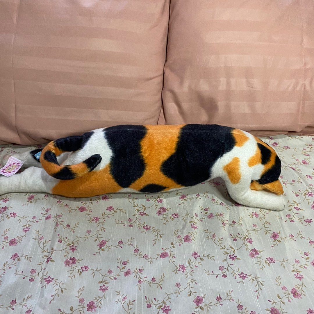 Standing realistic cat plush toy, Hobbies & Toys, Toys & Games on Carousell