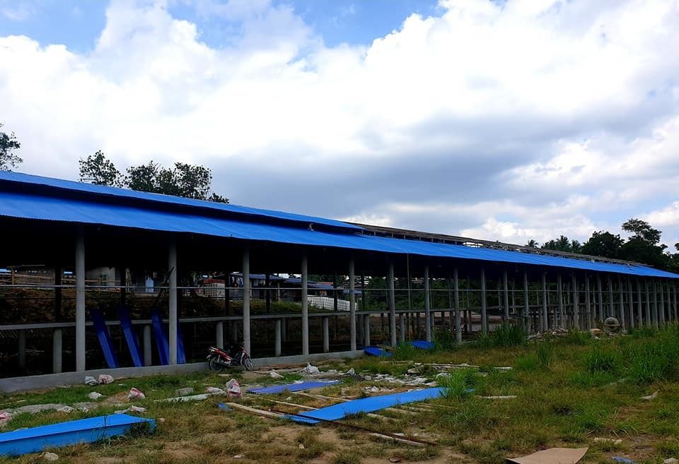 SUPER COOL ROOF BEST FOR ALL ANIMAL FARM, Commercial & Industrial ...