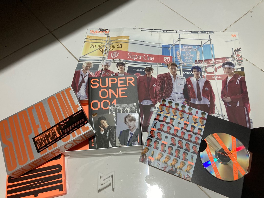 SUPERM SUPER ONE UNSEALED ALBUM, Hobbies & Toys, Memorabilia ...