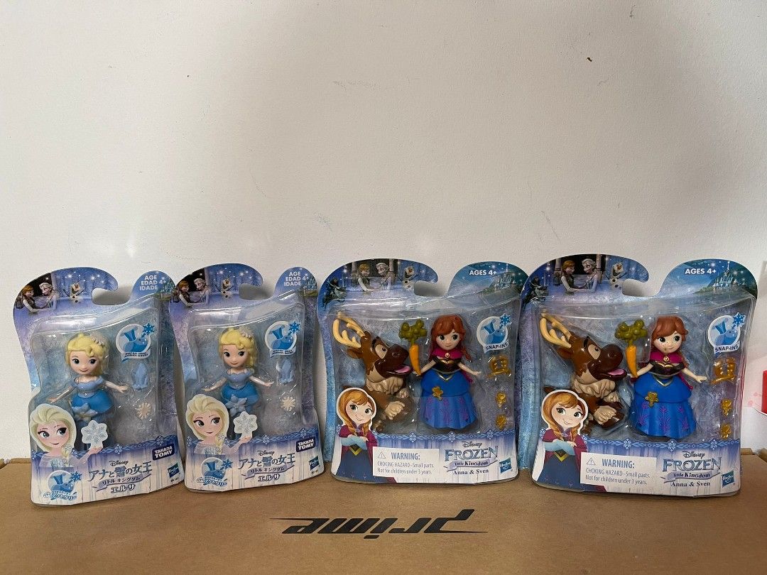 The frozen kingdom little Elsa and Anna doll Disney princesses playset ...