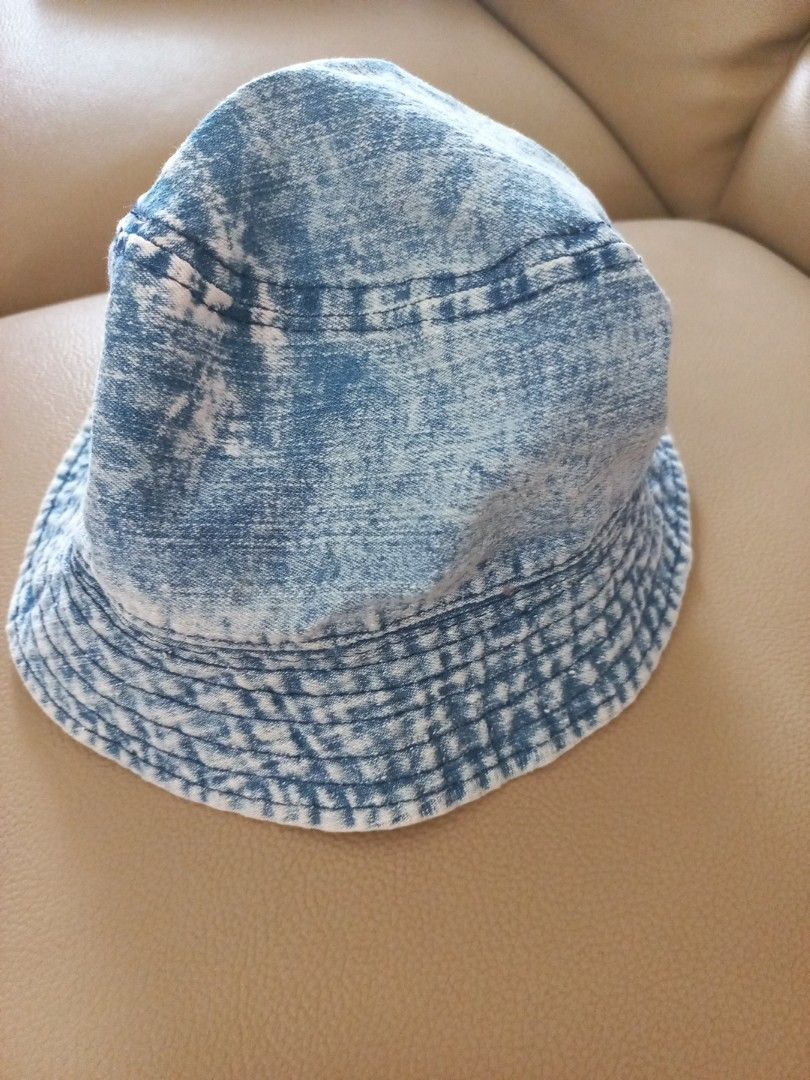 Topi jeans dewasa, Fesyen Wanita, Aksesoris di Carousell