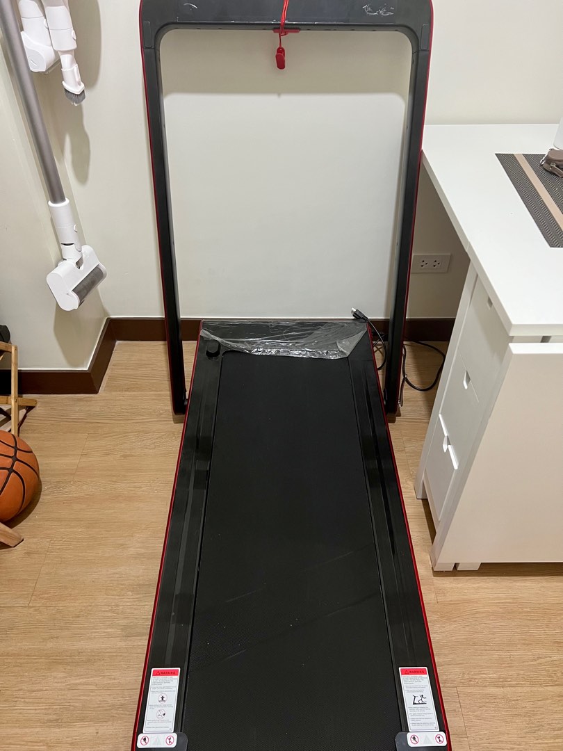 UCM Compact Treadmill, Sports Equipment, Exercise & Fitness, Cardio ...