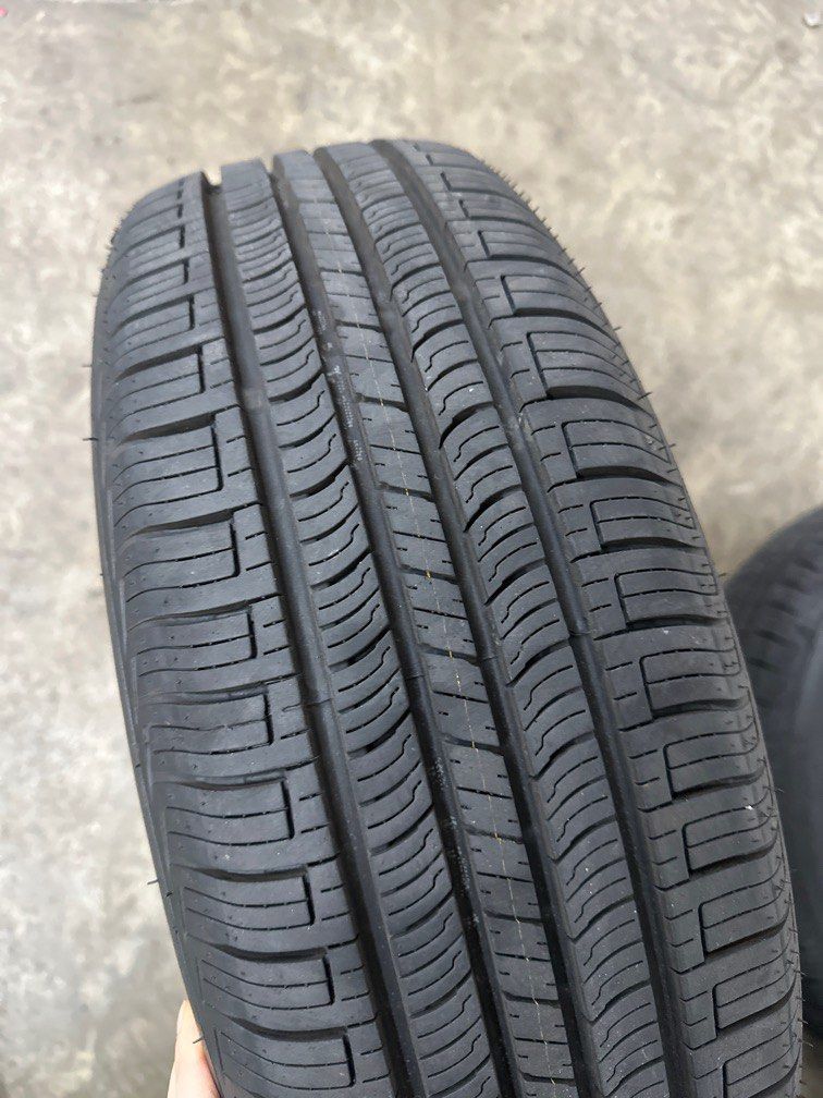 Used 15 Inch Original Hyundai Rims with Nexen 195 65 15 Tyres, Car ...