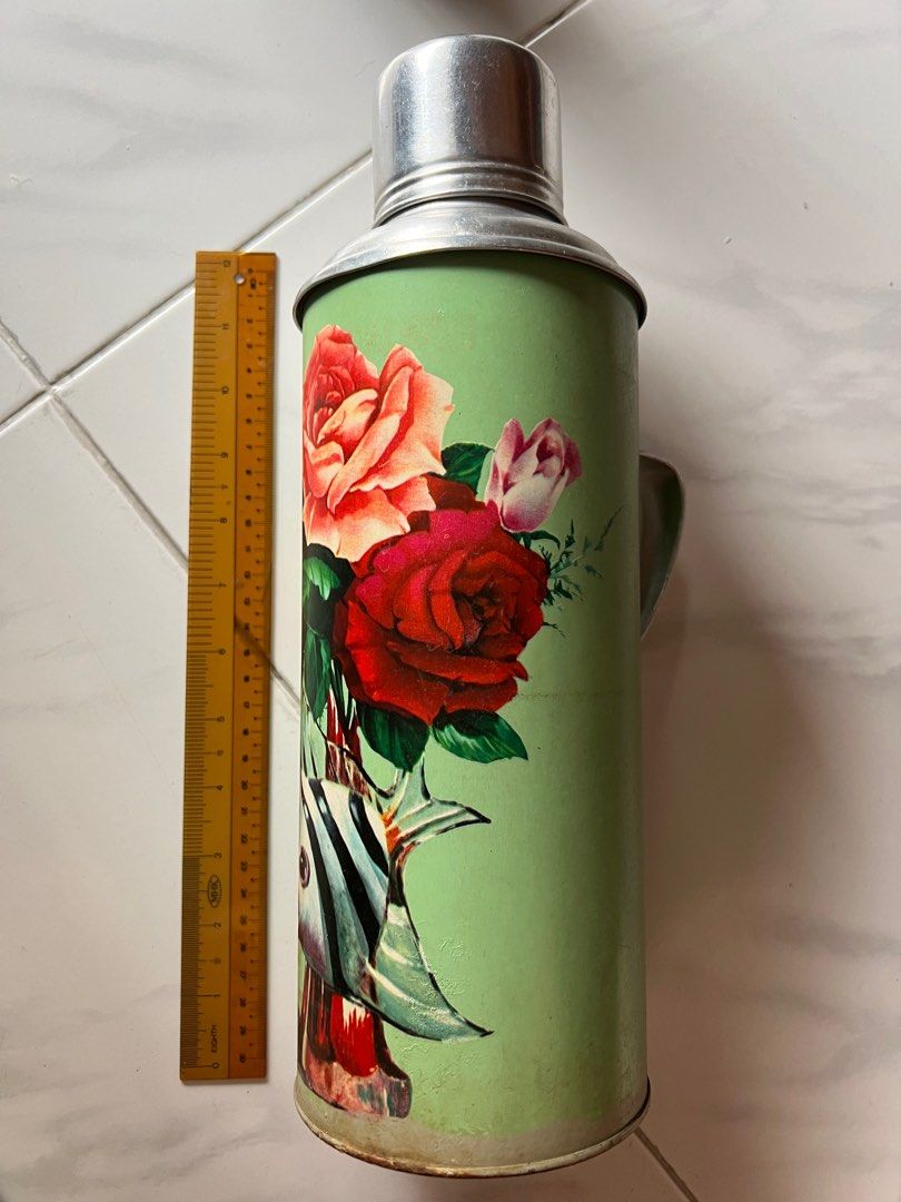Vintage thermal flask (for display), Hobbies & Toys, Memorabilia ...