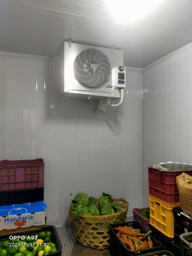 Walk In Freezer/Chiller, Commercial & Industrial, Industrial Equipment ...