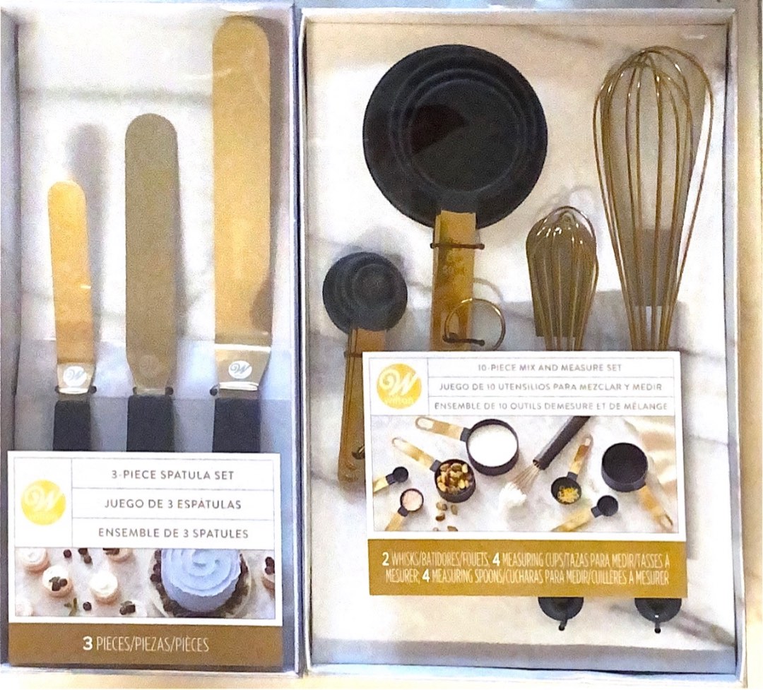 Wilton spoon ,cup, whisks and spatula tip set, TV & Home Appliances ...