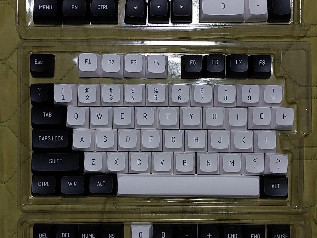 Yongqiu MSA Profile Keycaps Black & White, Computers & Tech, Parts ...